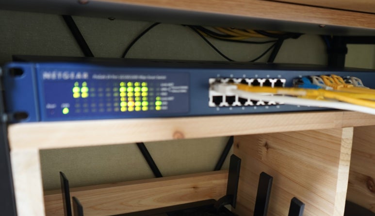 IPTIME NAS4dual / IPTIME 최초 듀얼코어CPU와듀얼LAN을 장착한 최강 제품 개봉기 - 에누리 쇼핑지식 리뷰